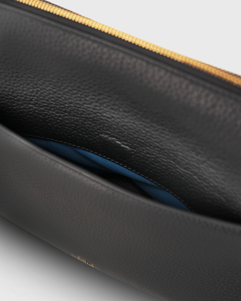 Marlows Shoulder (Black) - Tocco Toscano